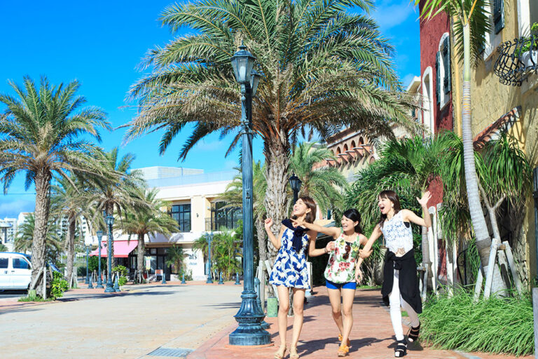 HOME - Okinawa Hip Hop Bus